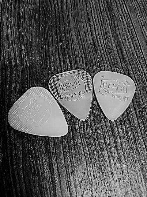 61’s Fender Stratocaster | Dominic Miller_Fan Page Japan